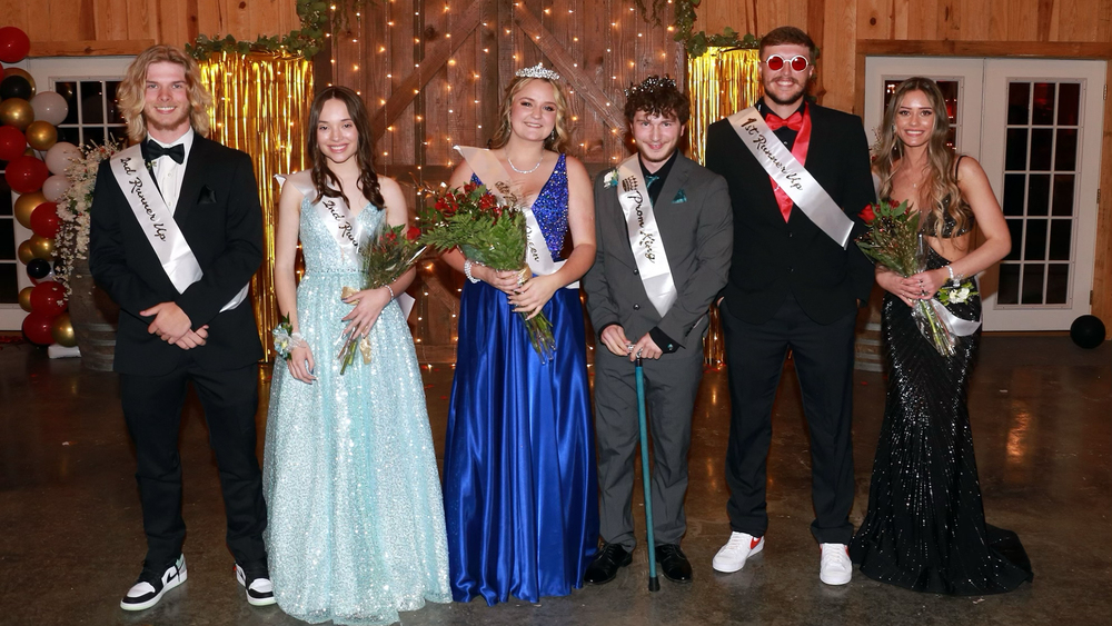 Prom royalty crowed Saturday night | Houston R-1 School District