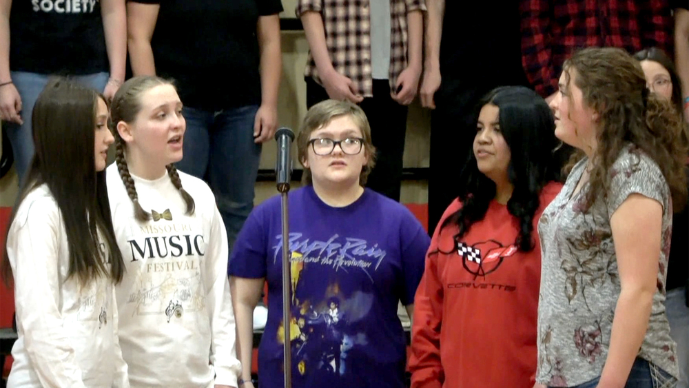 VIDEO: Spring Choir Concert | Houston R-1 School District